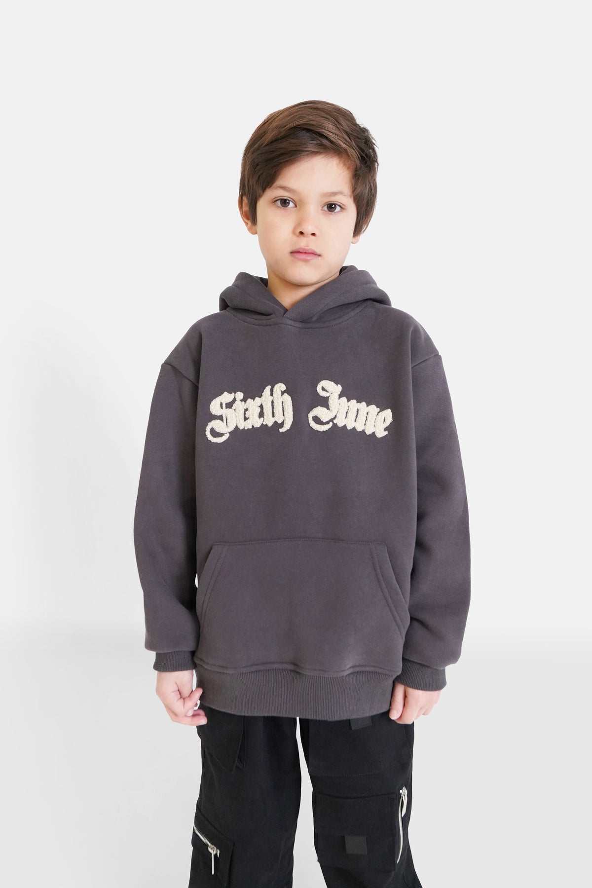 Sixth June Paris | Site Officiel